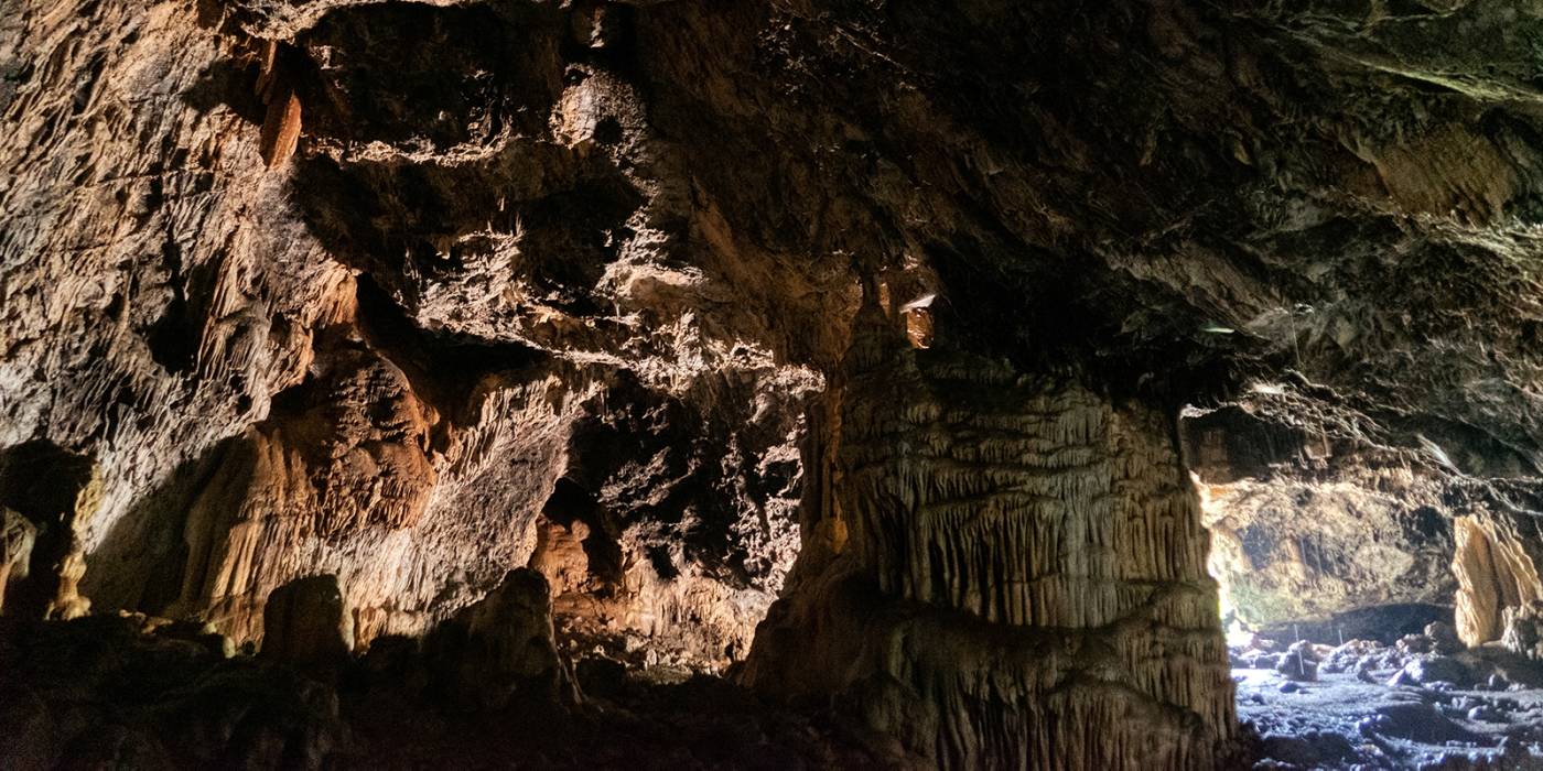 Σπήλαιο Τραπέζα | ΣΠΗΛΑΙΑ | visitmalevizi.gr